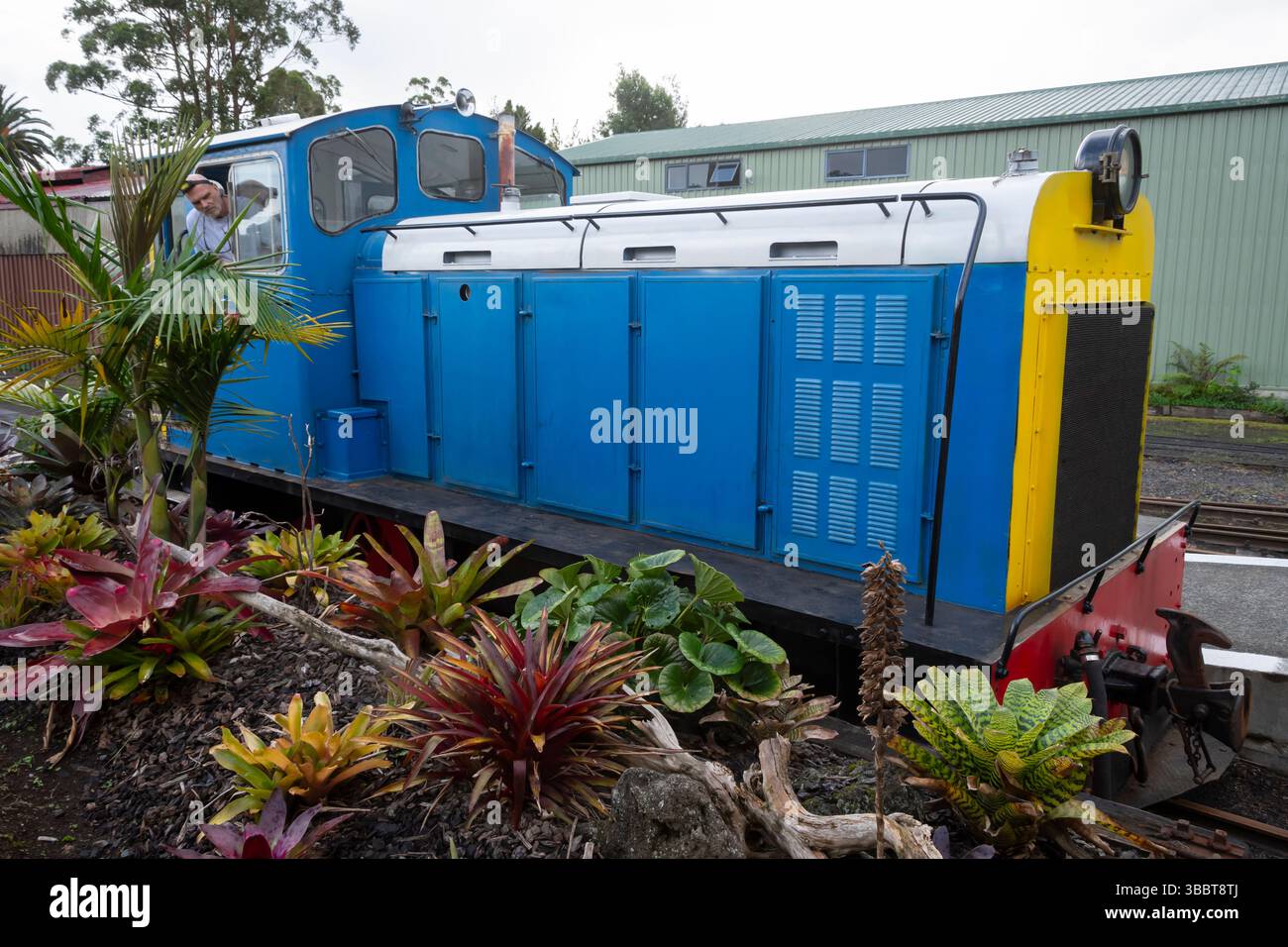 Diesel electric shunting locomotive at Kawakawa Station, Bay of Islands ...