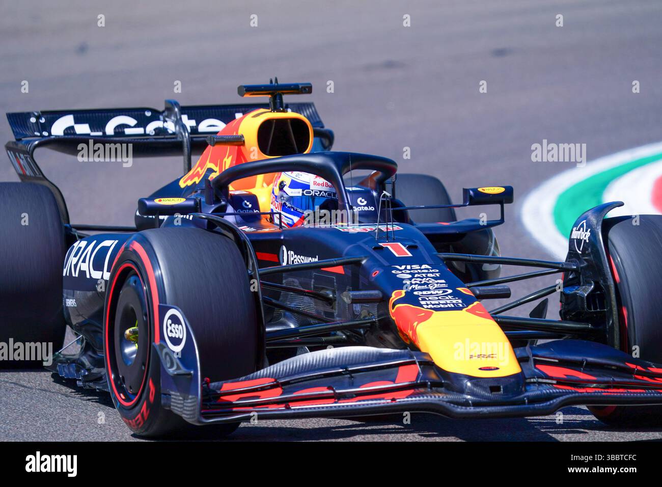 Max Verstappen of Netherlands driving the (1) Oracle Red Bull Racing ...