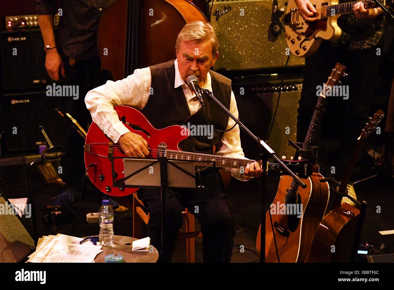UK. 16th May, 2025. LONDON, ENGLAND - MAY 16: Mark Fry performing at ...