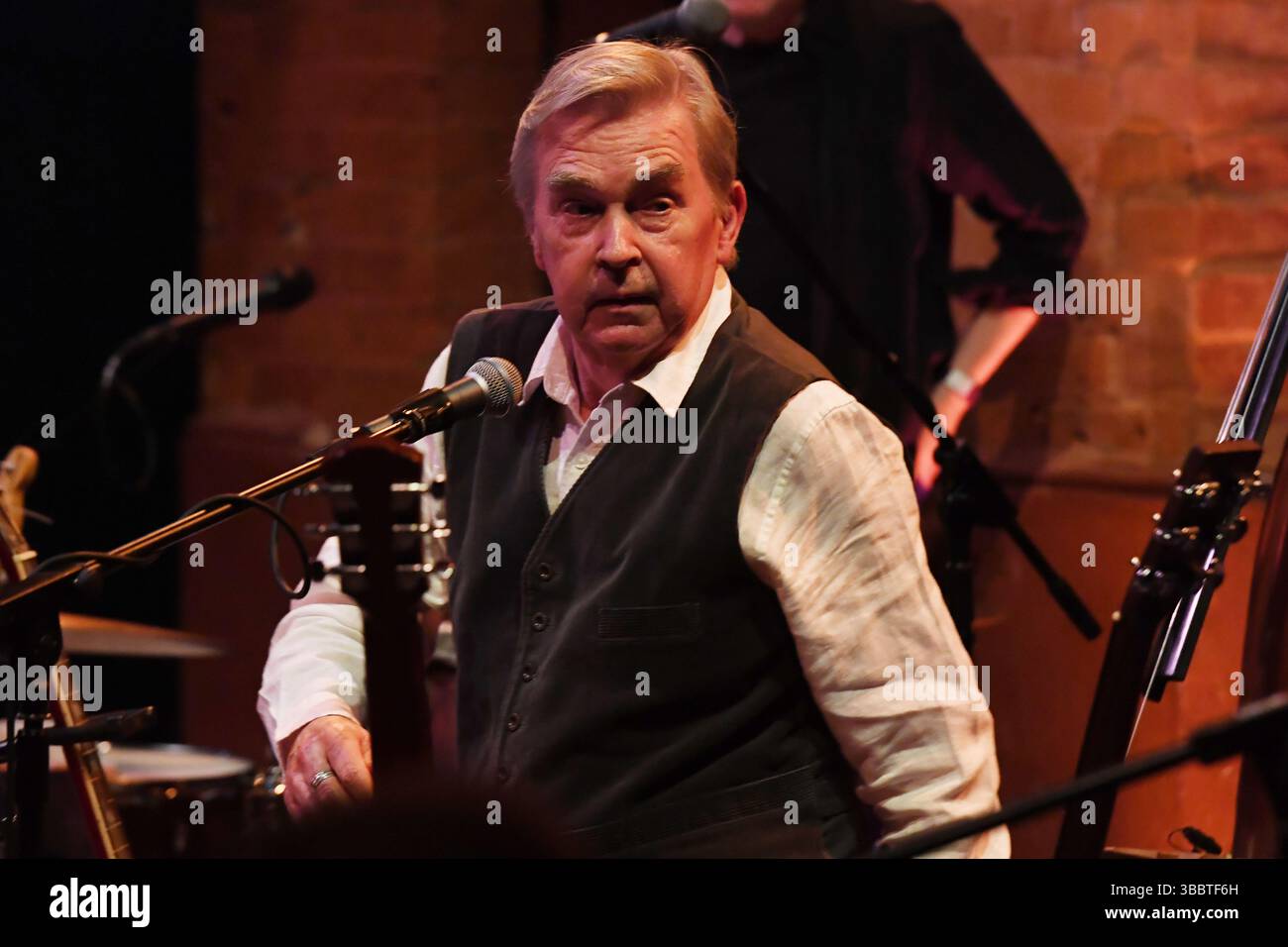 UK. 16th May, 2025. LONDON, ENGLAND - MAY 16: Mark Fry performing at ...