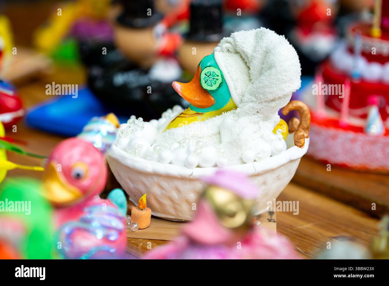 Erfurt, Germany. 17th May, 2025. Bathing ducks taking part in the ...