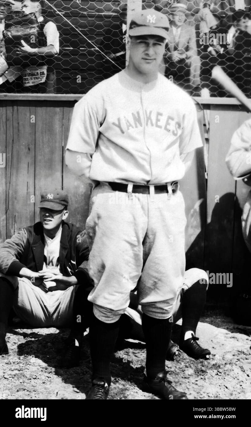 Old yankee stadium 1920s hi-res stock photography and images - Alamy