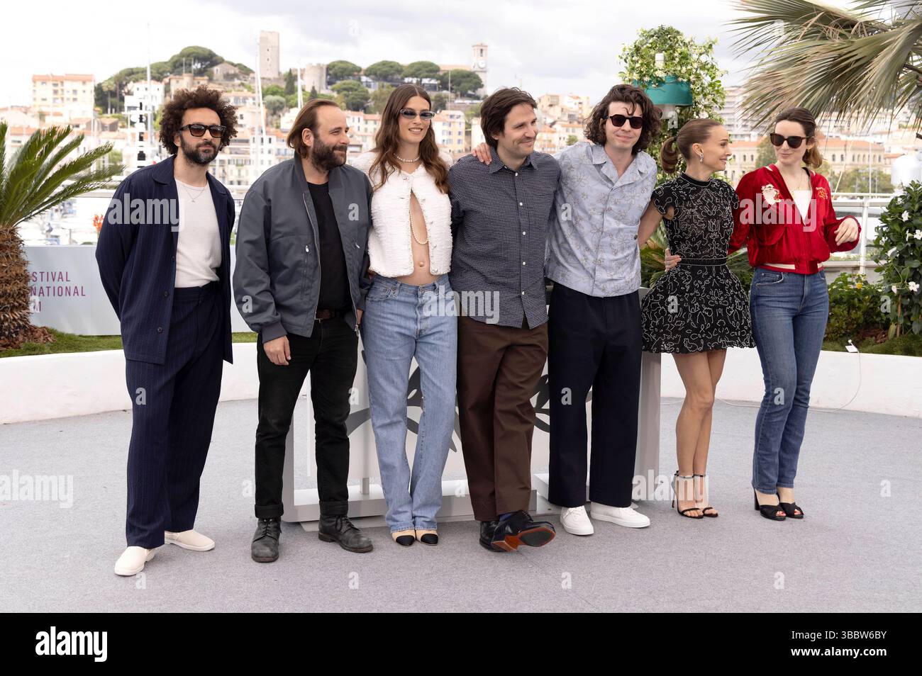 William Lebghil, Vincent Macaigne, Alma Jodorowsky, FÃ lix De Givry ...