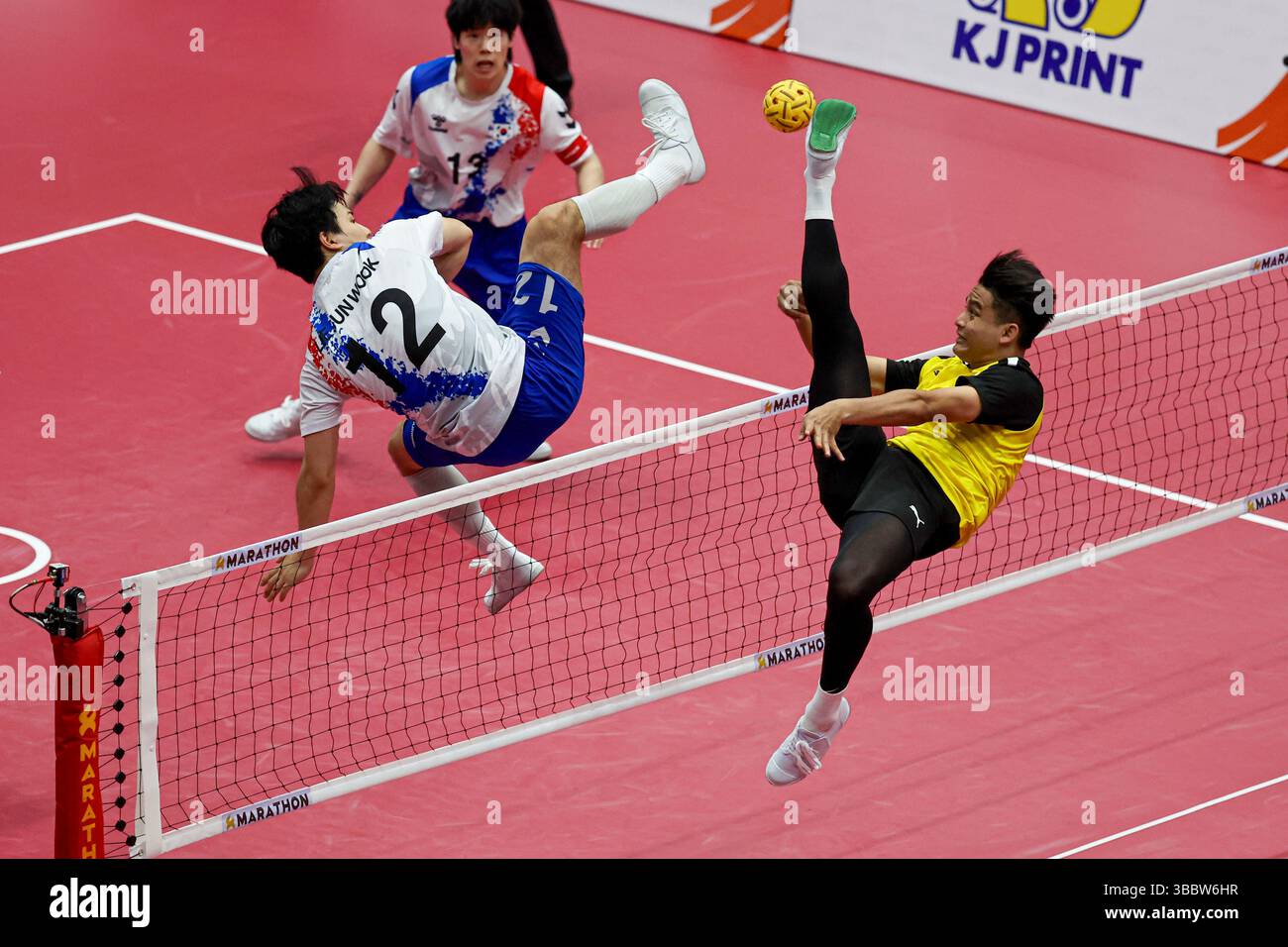 KUALA LUMPUR, KUL - MAY 17: Mohamad Azlan Alias of Malaysia kick the ...