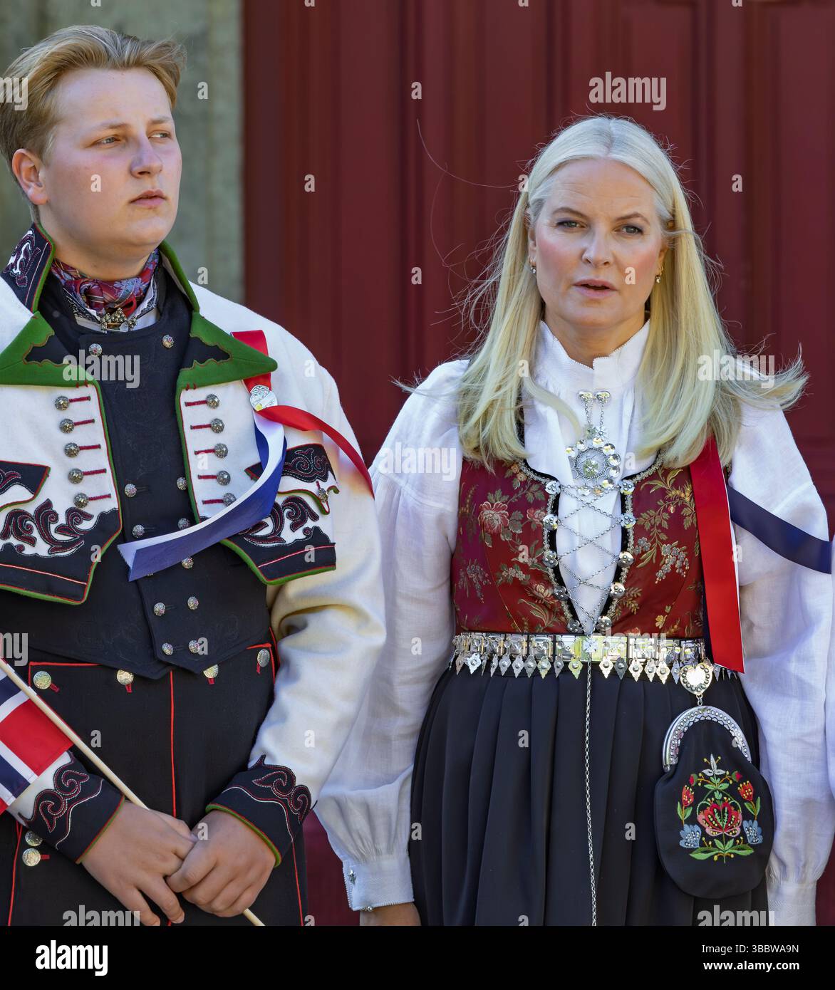 Asker, Norway 17 May 2025 greet the children parada outside their Skaugum residence during ...