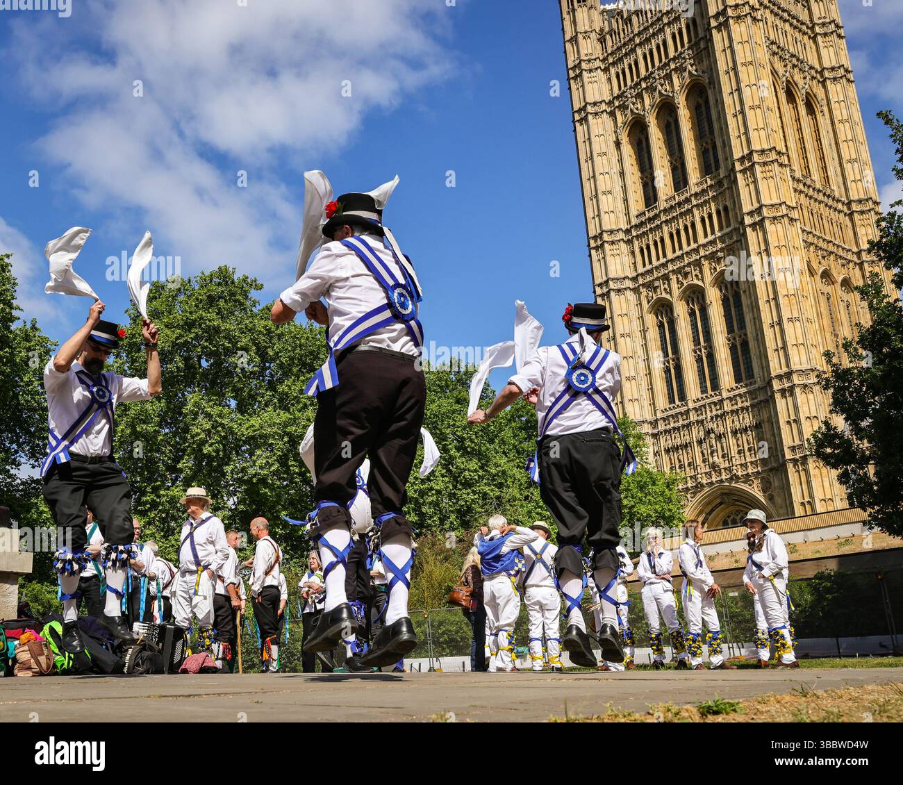 London, UK. 17th May, 2025. The 'Anker' Morris Dancers perform at ...