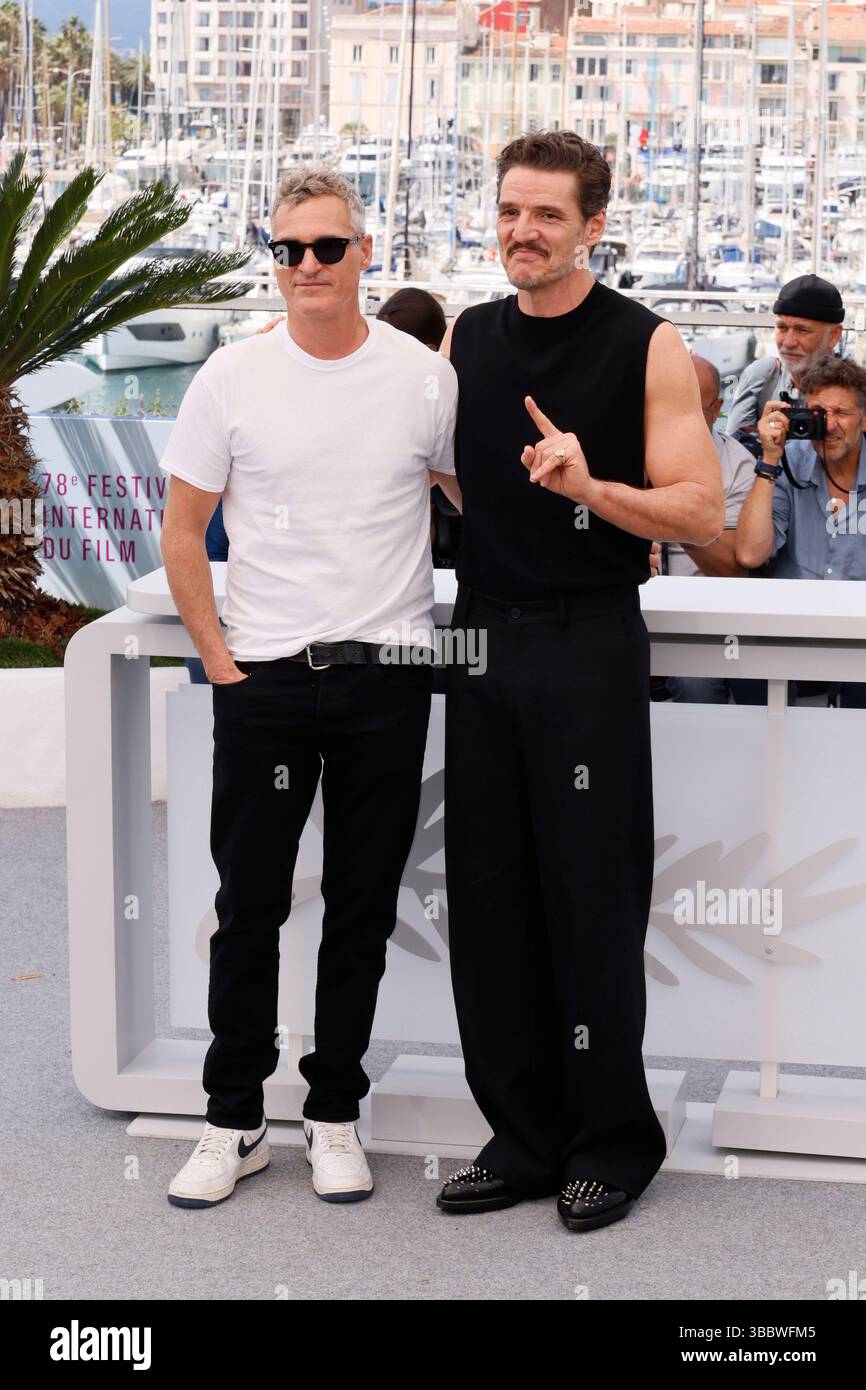 Joaquin Phoenix, left, and Pedro Pascal pose for photographers at the photo call for the film ...