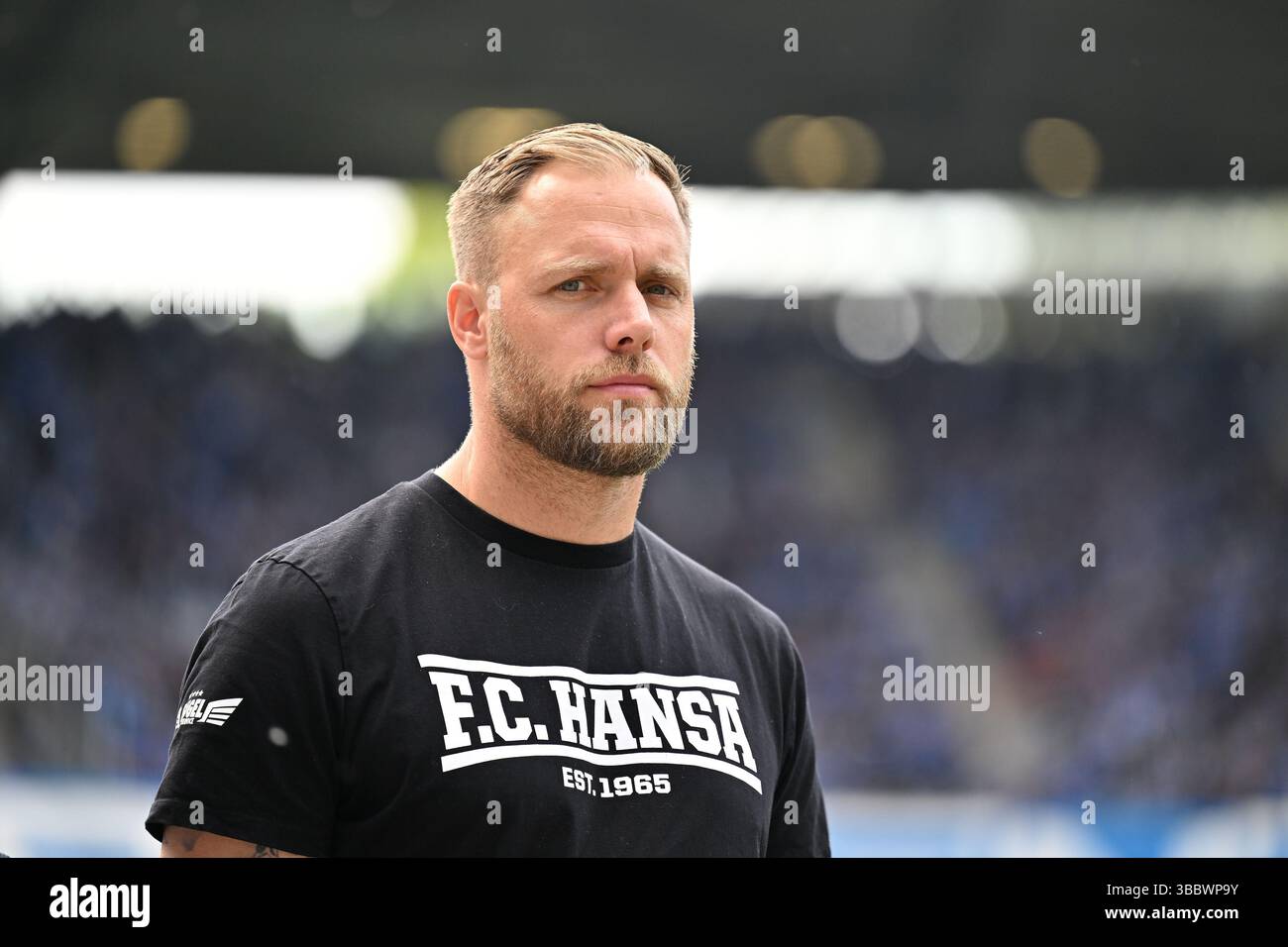 17 May 2025, Lower Saxony, Hanover: Soccer: 3rd division, Hannover 96 ...