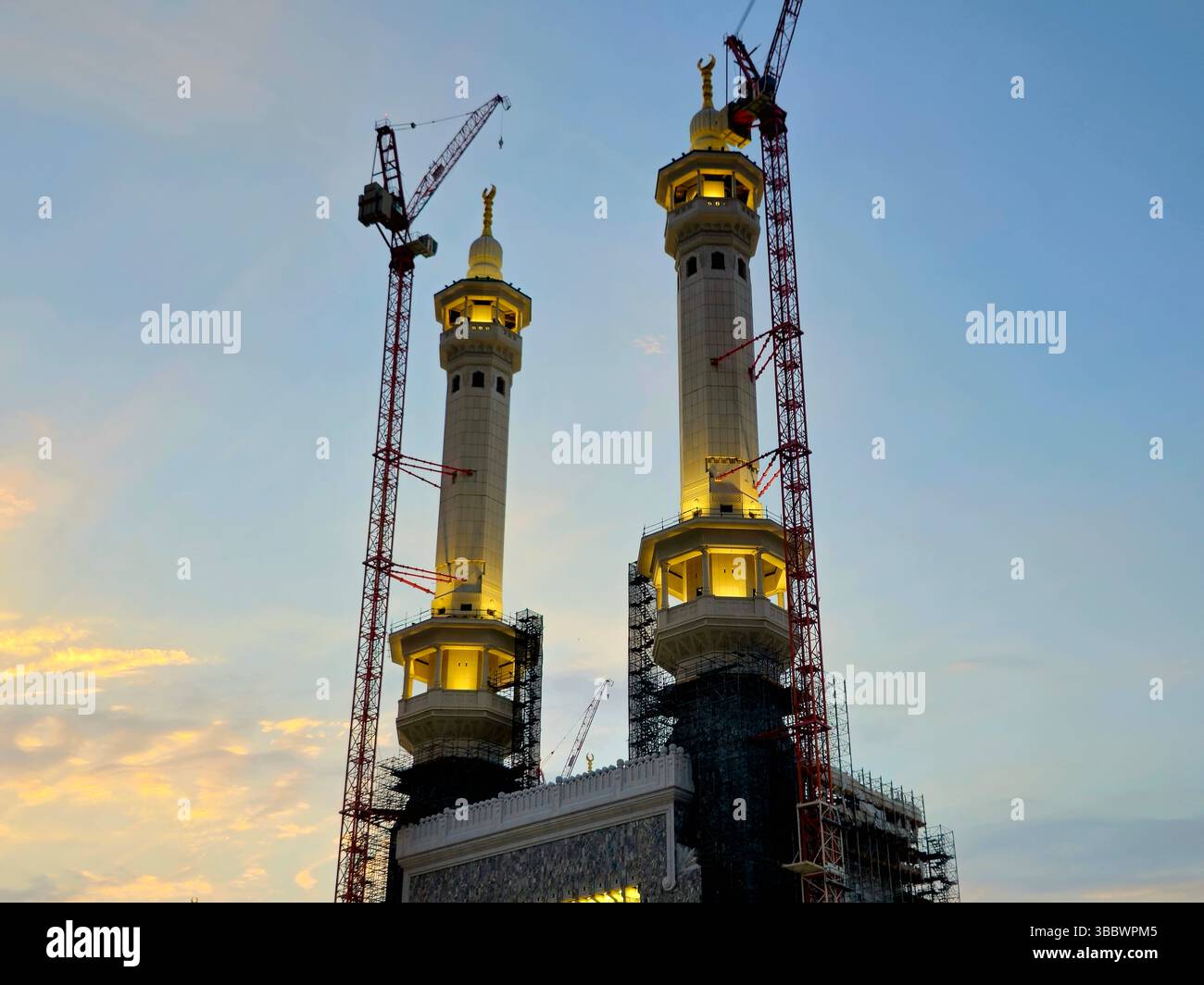 Mecca, Saudi Arabia, June 21 2024: The minarets of the grand sacred ...