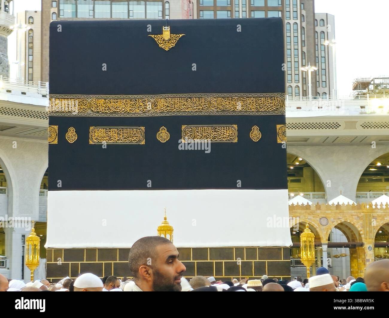 Mecca, Saudi Arabia, June 25 2024: the circumambulation of the grand ...