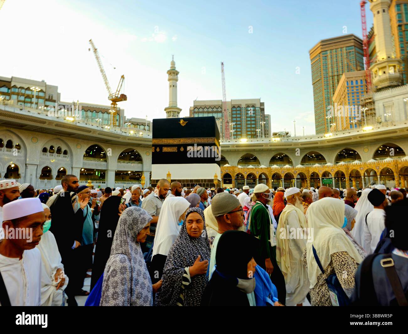 Mecca, Saudi Arabia, June 25 2024: the circumambulation of the grand ...