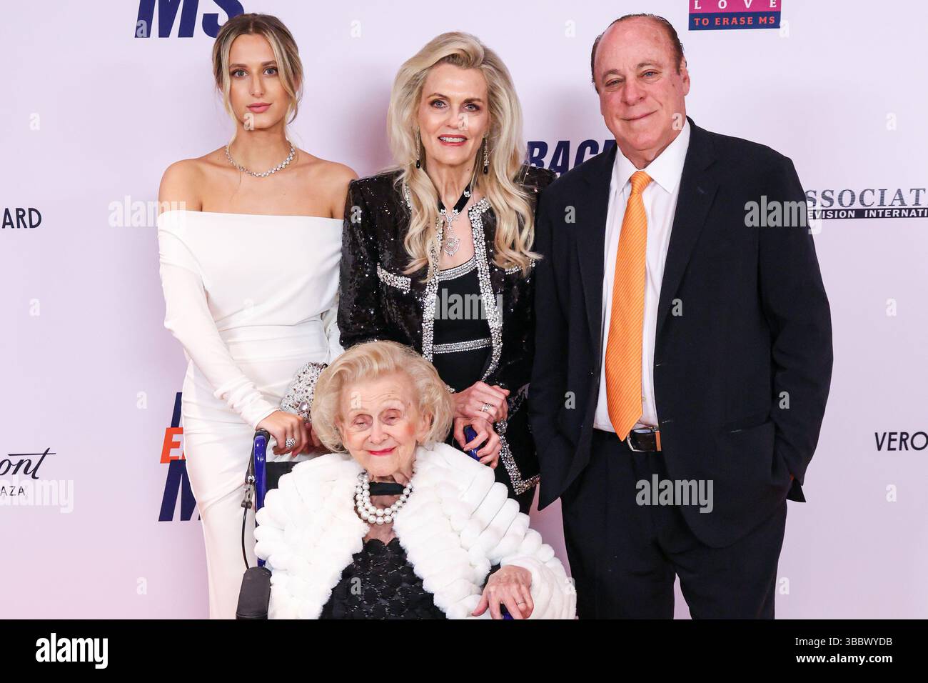 CENTURY CITY, LOS ANGELES, CALIFORNIA, USA - MAY 16: Isabella Rickel ...