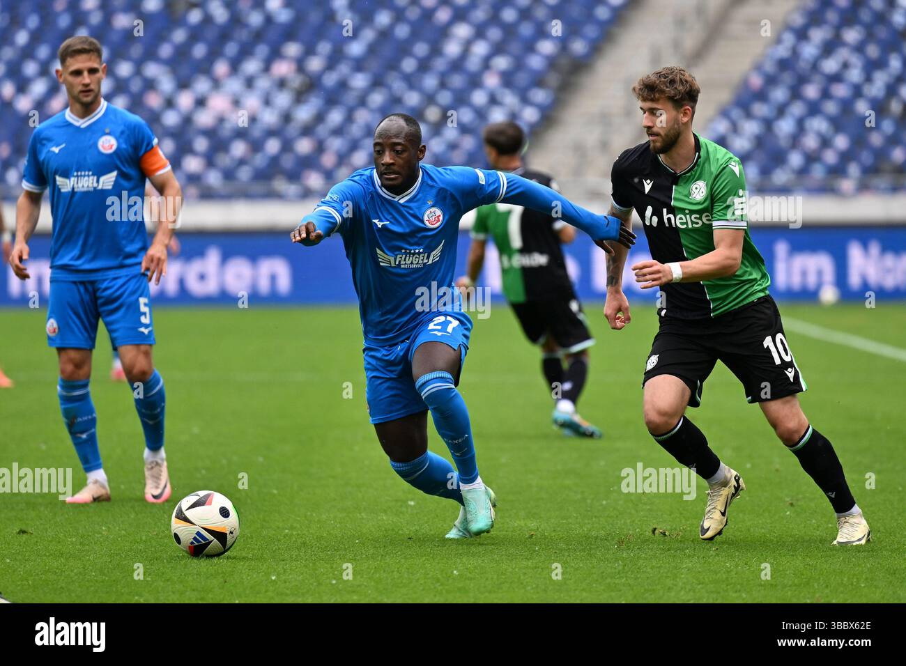 Hanover, Germany. 17th May, 2025. Soccer: 3rd division, Hannover 96 II ...
