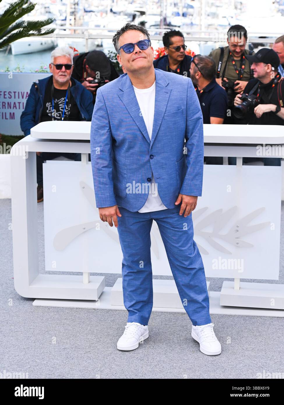 Cannes, Cannes. 17th May, 2025. day 5 - Photocall of the film '"La Ola ...