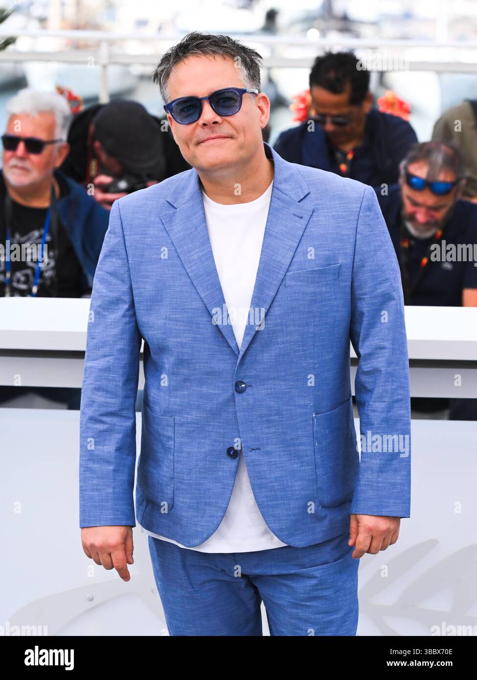 Cannes, Cannes. 17th May, 2025. day 5 - Photocall of the film '"La Ola ...