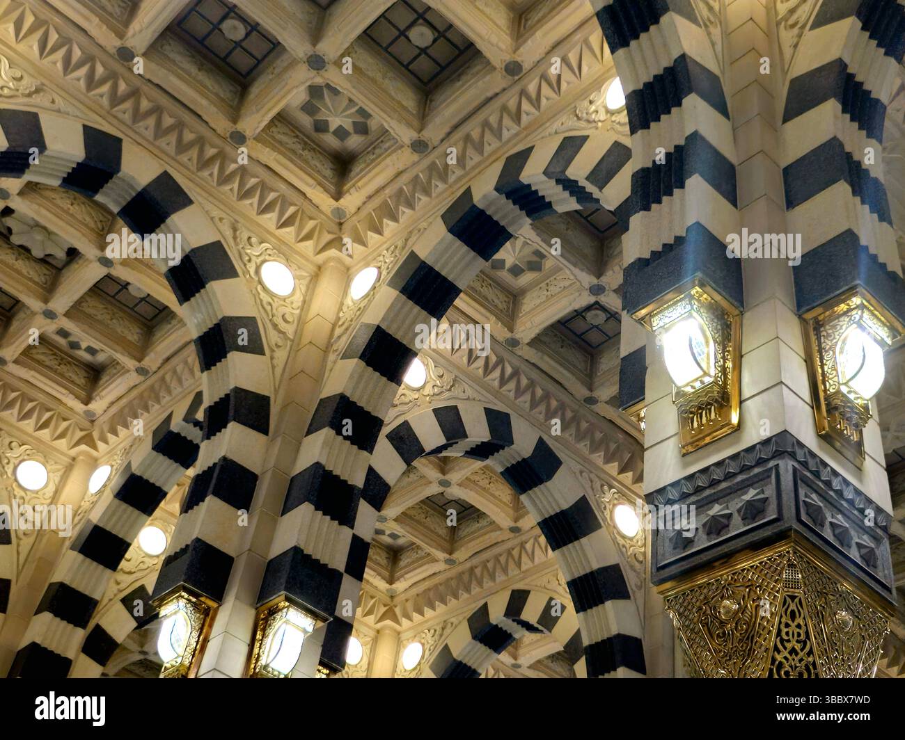 Medina, Saudi Arabia, June 26 2024: The details of the Prophet's Mosque ...