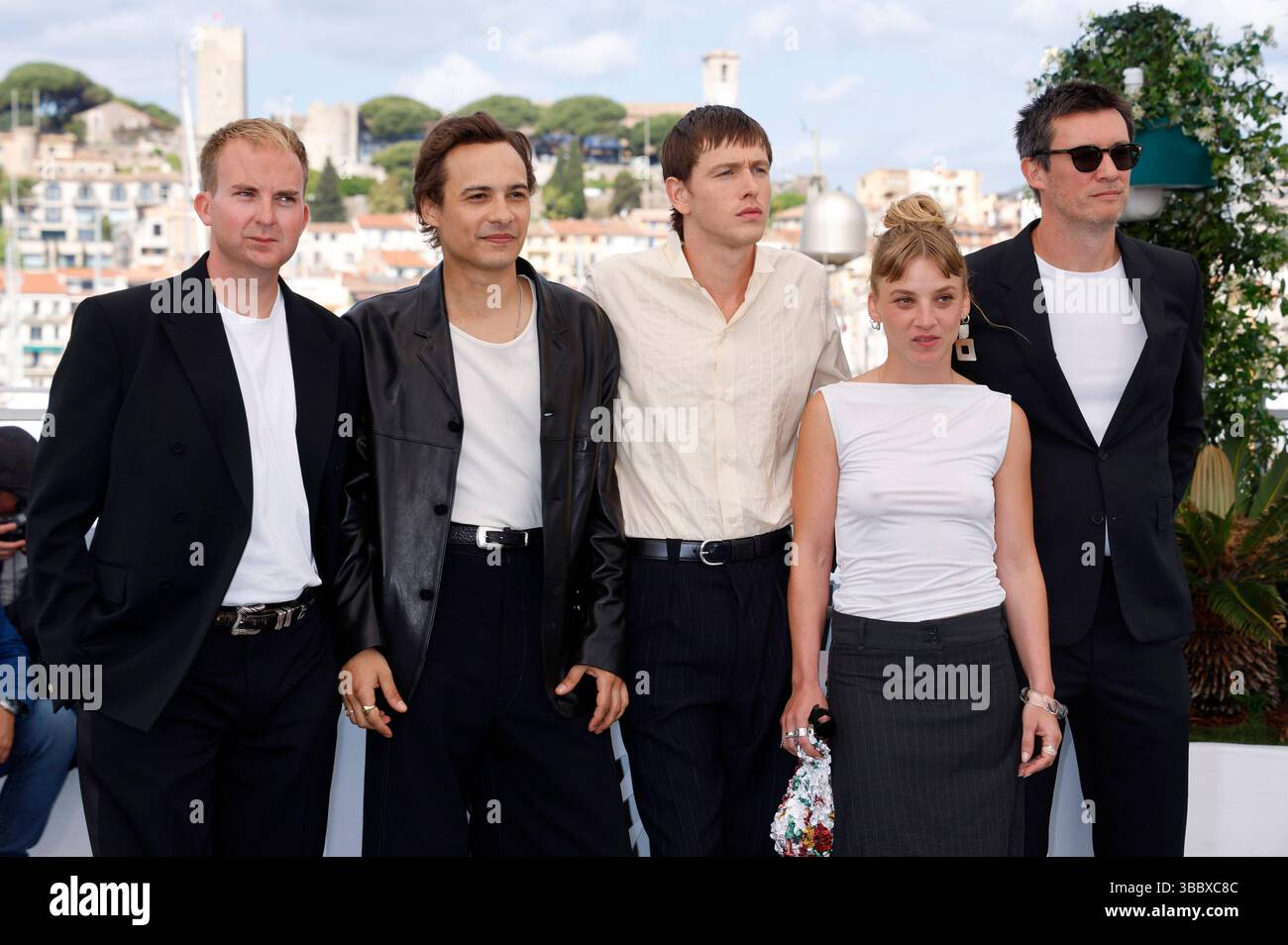 Archie Pearch, Frank Dillane, Harris Dickinson, Megan Northam und Scott ...