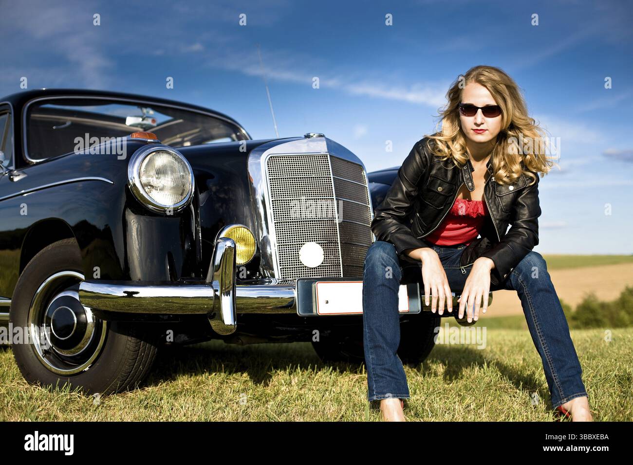 Post-War model Mercedes Ponton 220SE Y.O.M. 1959 Stock Photo - Alamy