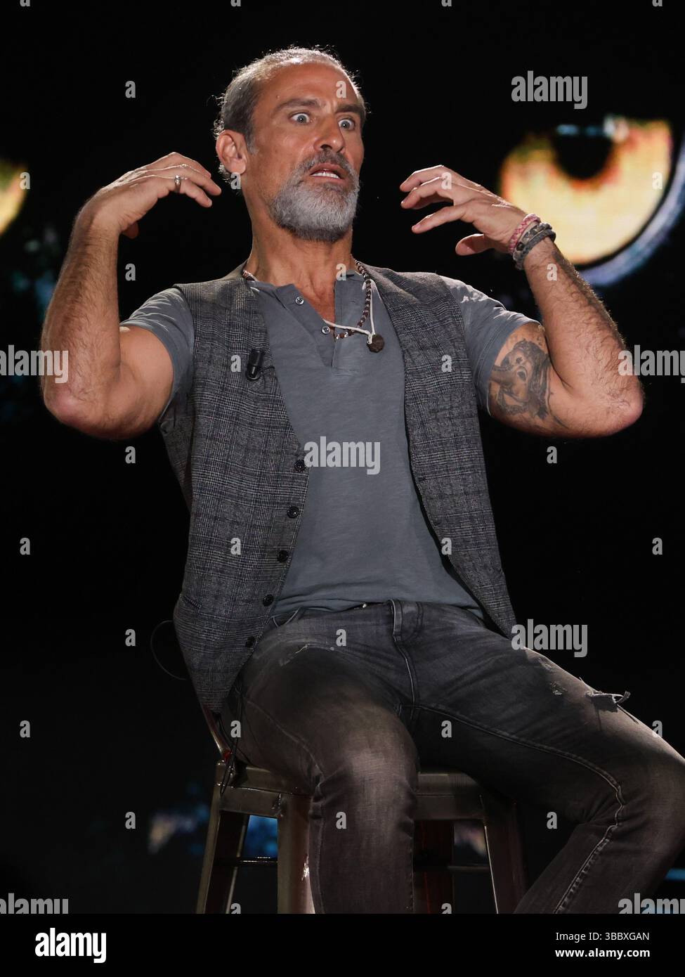 Rome, Italy. 17th May, 2025. Rome, Rai studios ex Dear, TV show "Belve ...