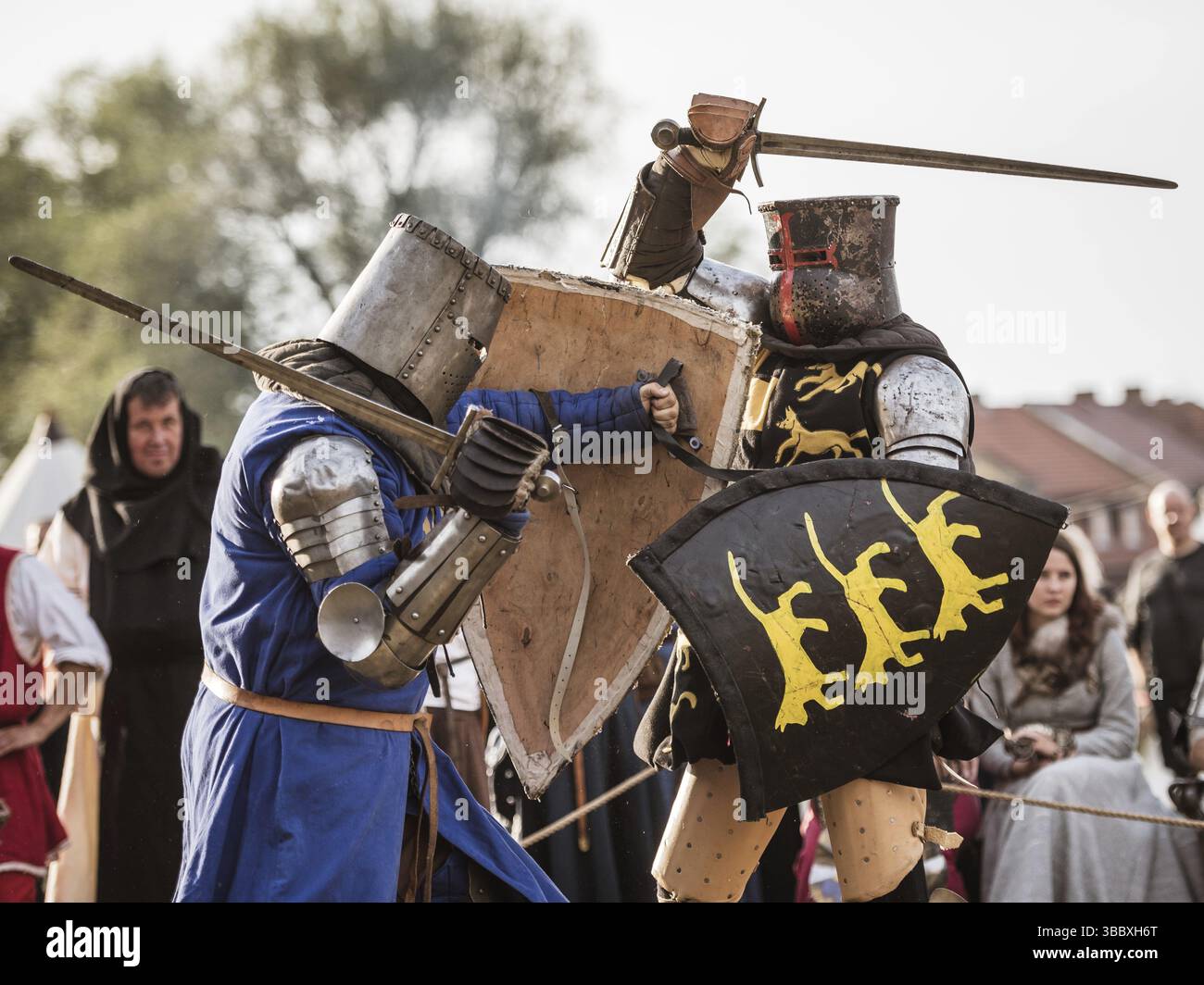 LUBIAZ, POLAND - AUGUST 25, 2018: Monastery Siege - historical staging ...