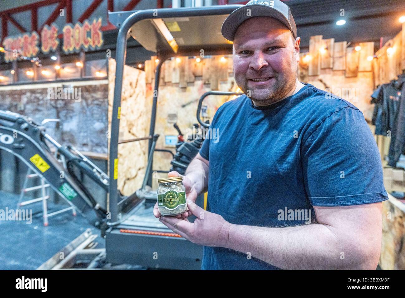 Birmingham, West Midlands, UK. 22st Mar 2025. You tube stars, tool makers and artists gathered ...