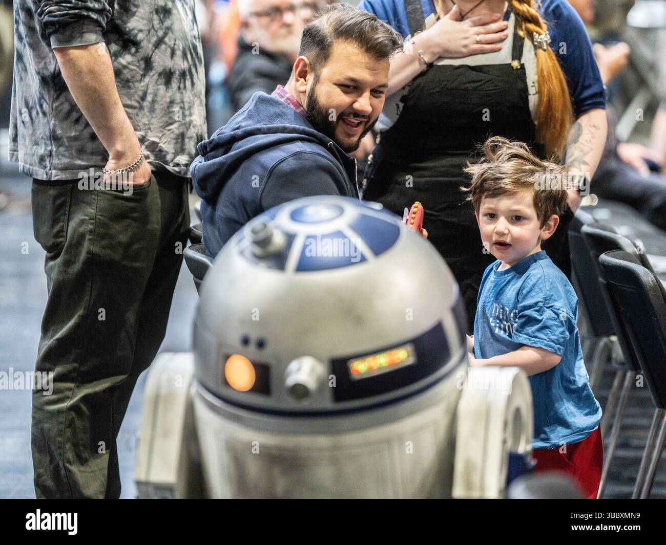 Birmingham, West Midlands, UK. 22st Mar 2025. You tube stars, tool ...