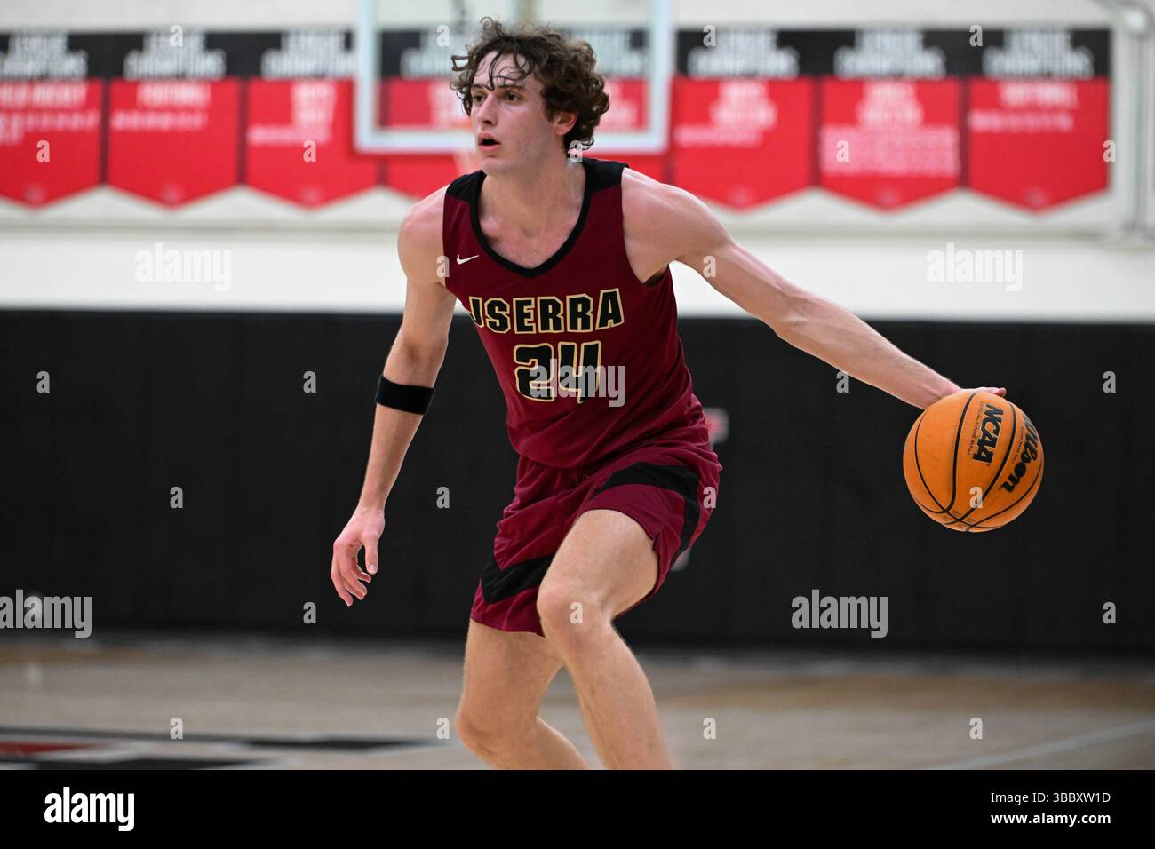 Studio City, United States. 18th Feb, 2025. JSerra Lions guard Brannon ...