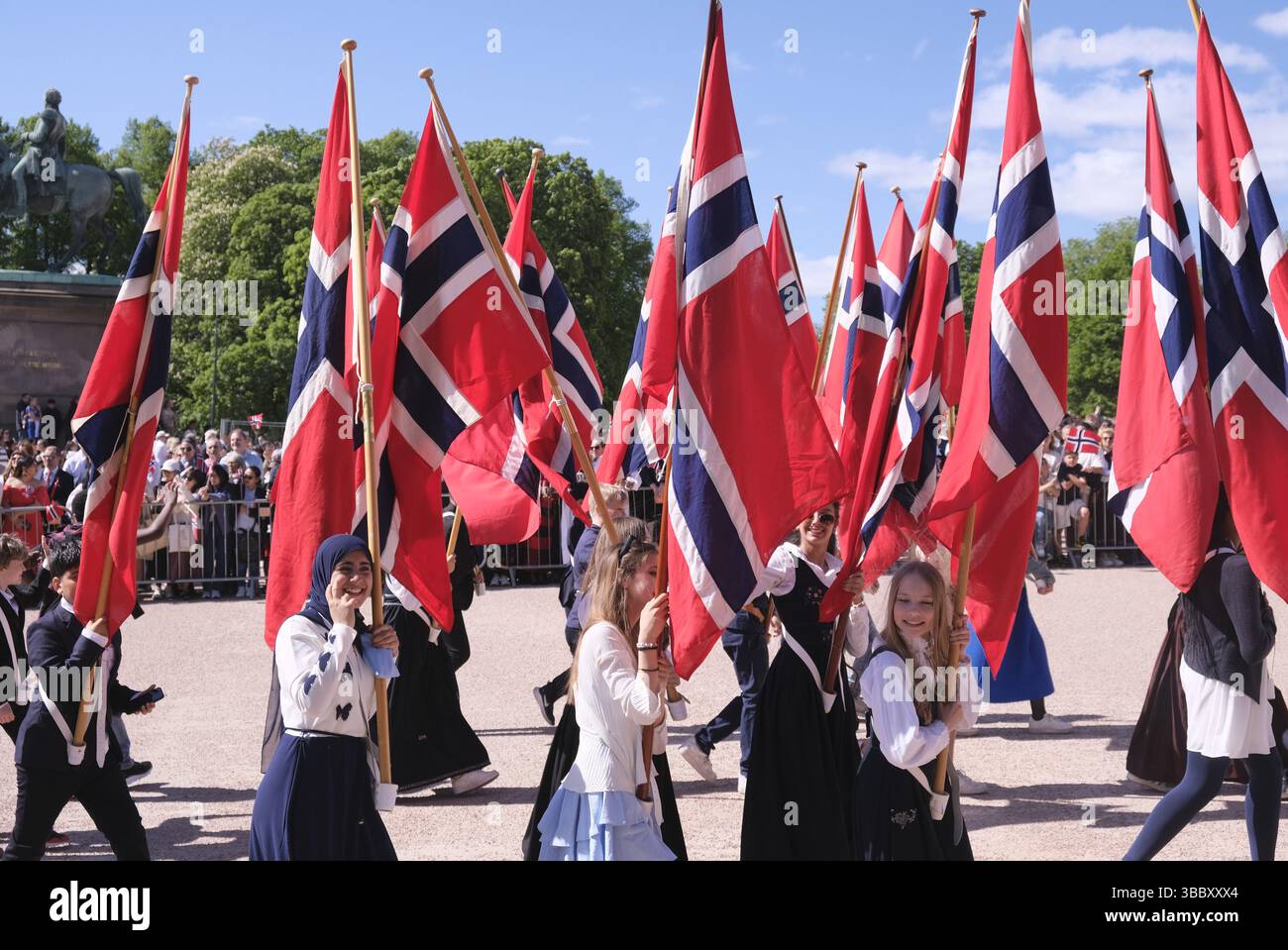 Oslo, Norway. 17th May, 2025. People parade to celebrate the Norwegian ...