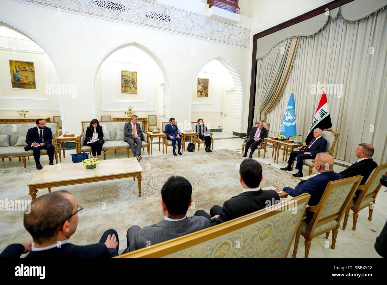 Iraqi President Abdul Latif Jamal Rashid meets with UN Secretary ...
