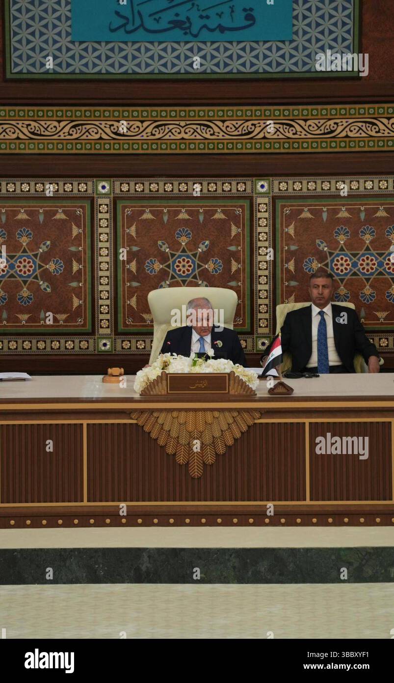 2025 _063 hi-res stock photography and images - Alamy