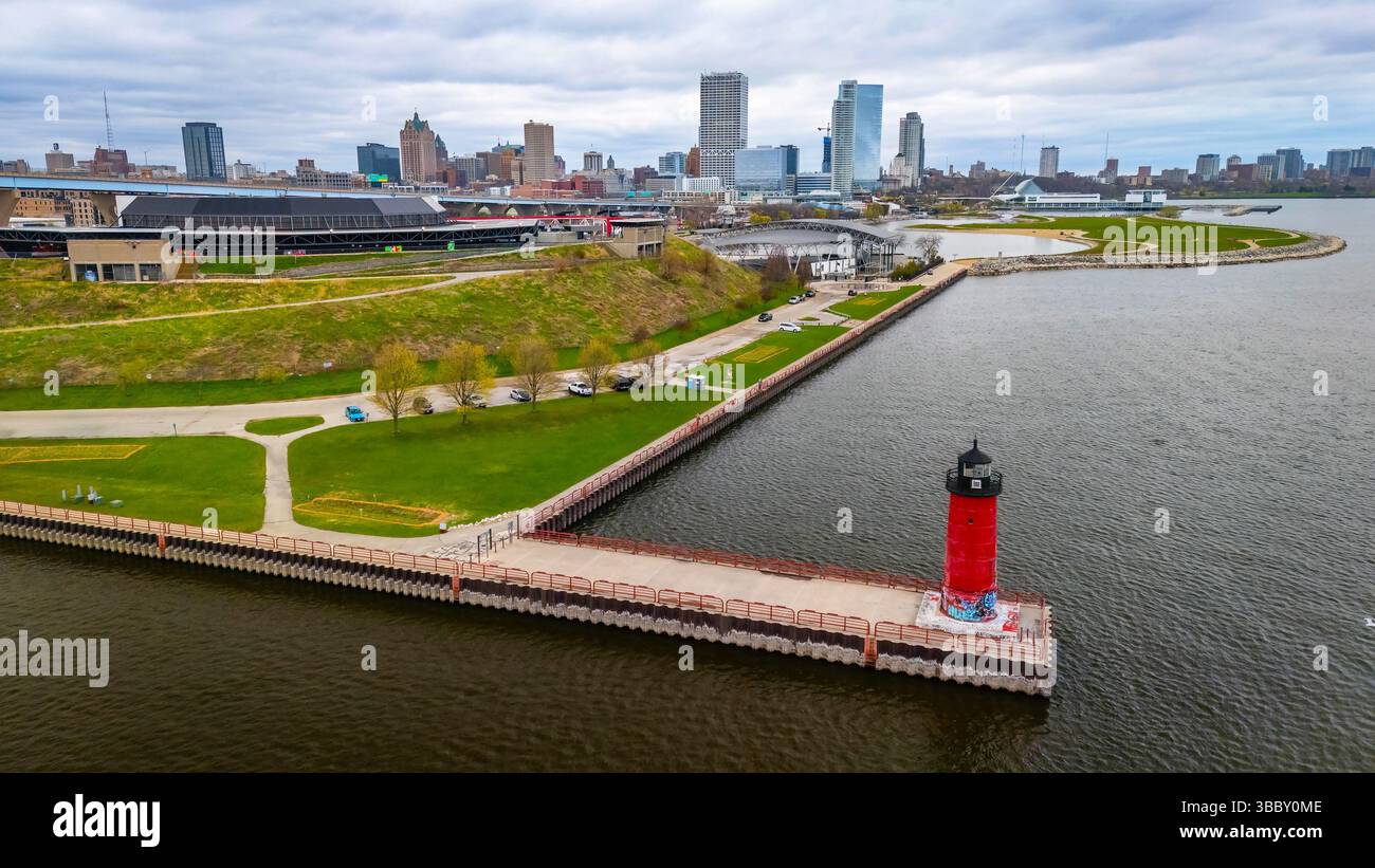 Aerial View of Milwaukee Pierhead Lighthouse and Hoan Bridge at summer ...