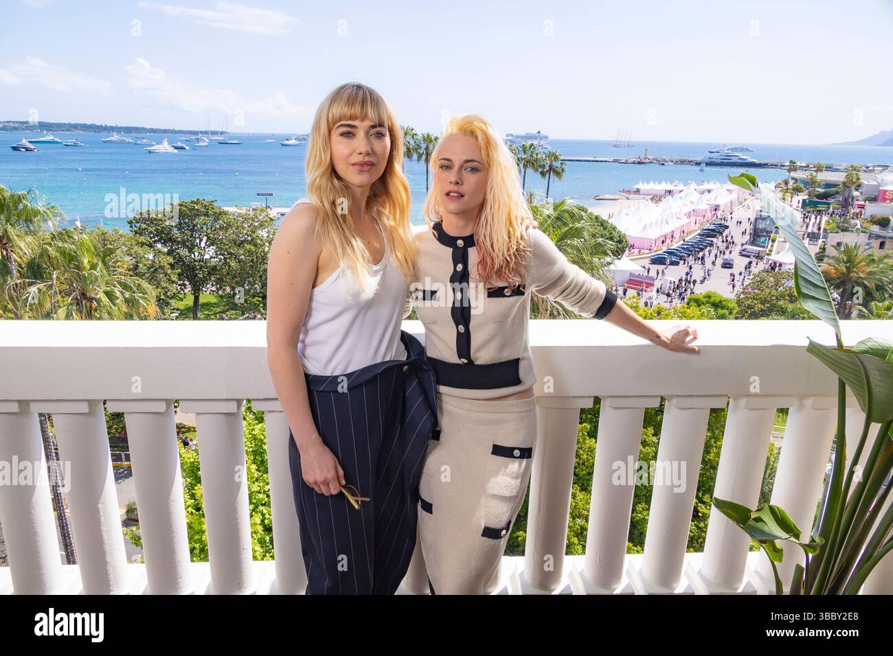 Kristen Stewart, left, and Imogen Poots pose for portrait photographs ...