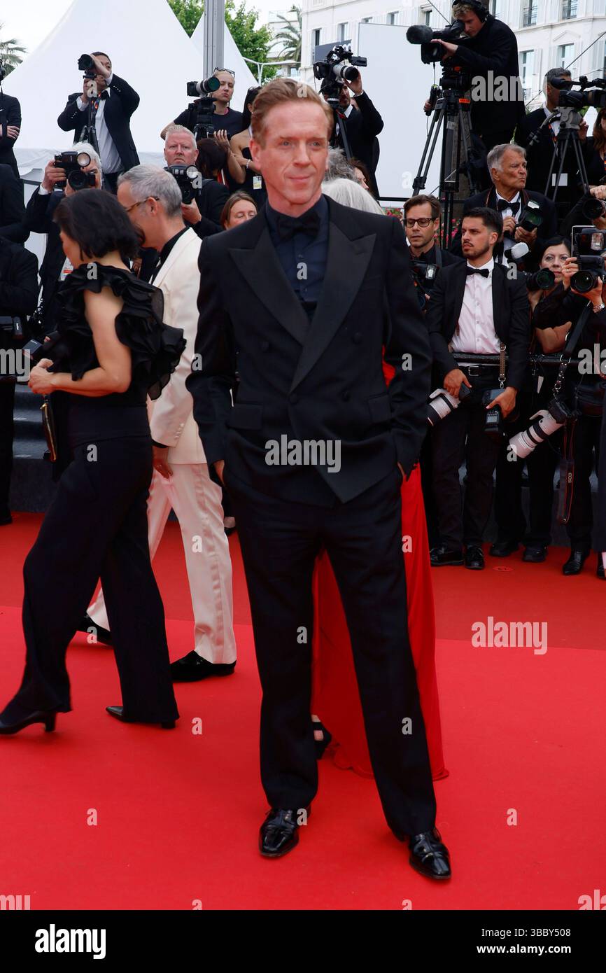 Damian Lewis poses for photographers upon arrival at the premiere of ...
