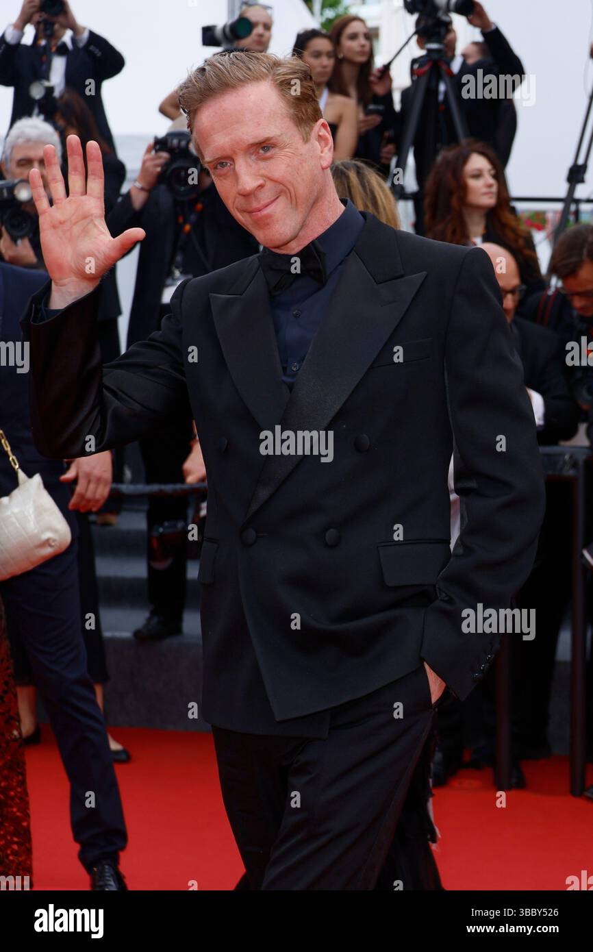 Damian Lewis poses for photographers upon arrival at the premiere of ...
