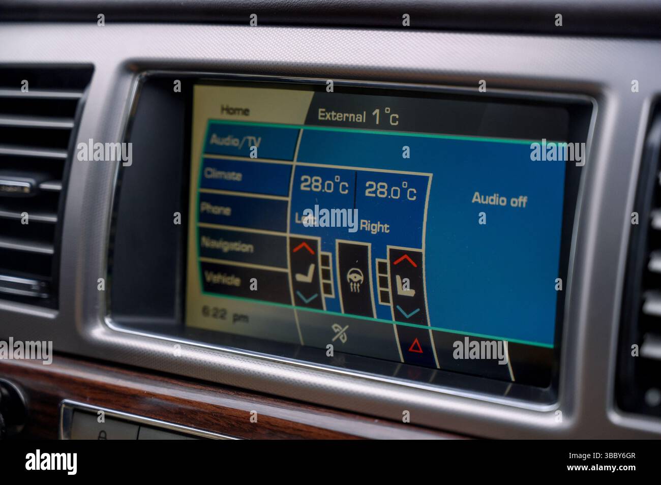 main screen in modern car dashboard. car dashboard screen Stock Photo ...