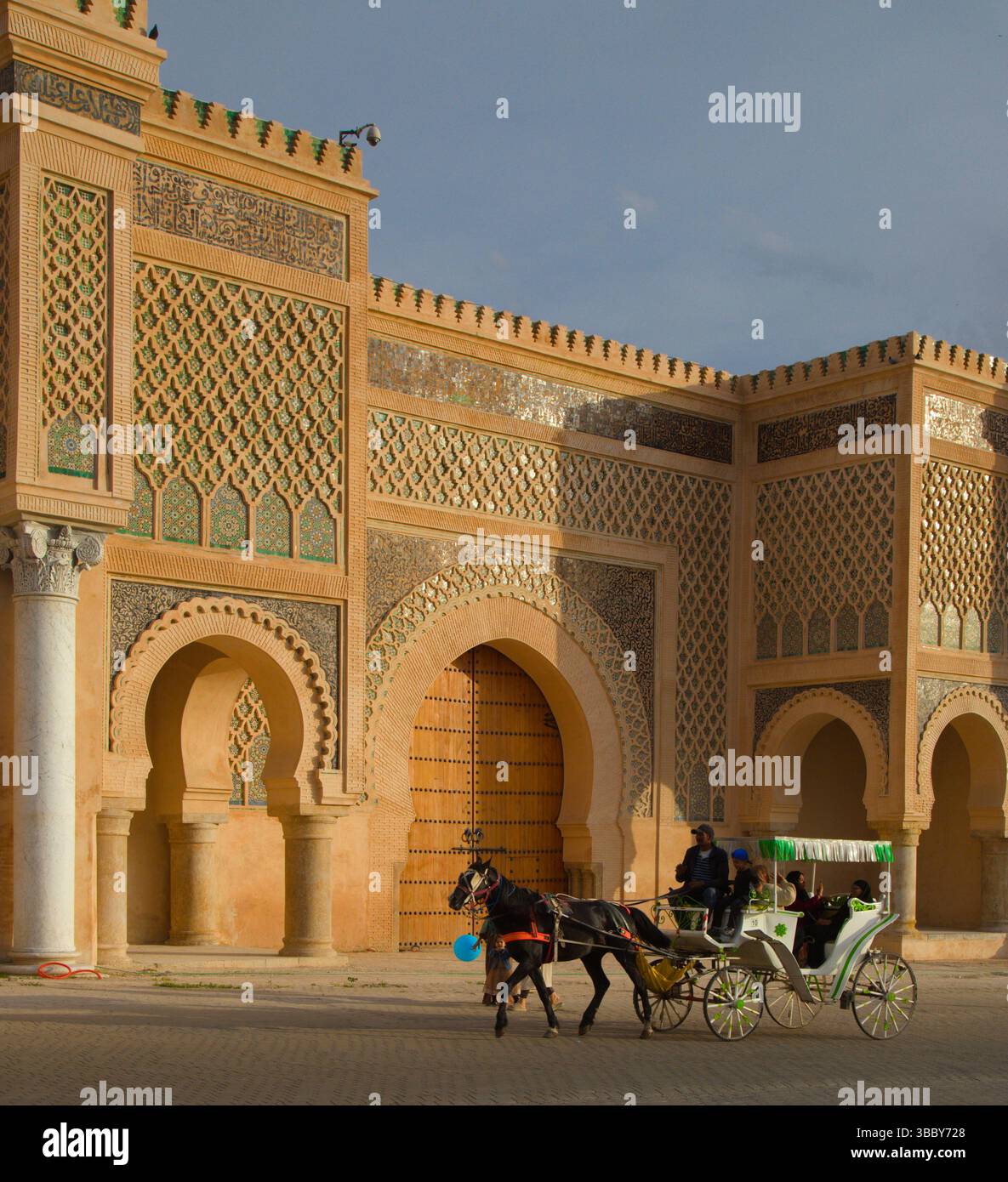 Morocco, Meknès, Bab Mansour, gate, landmark, monument Stock Photo - Alamy