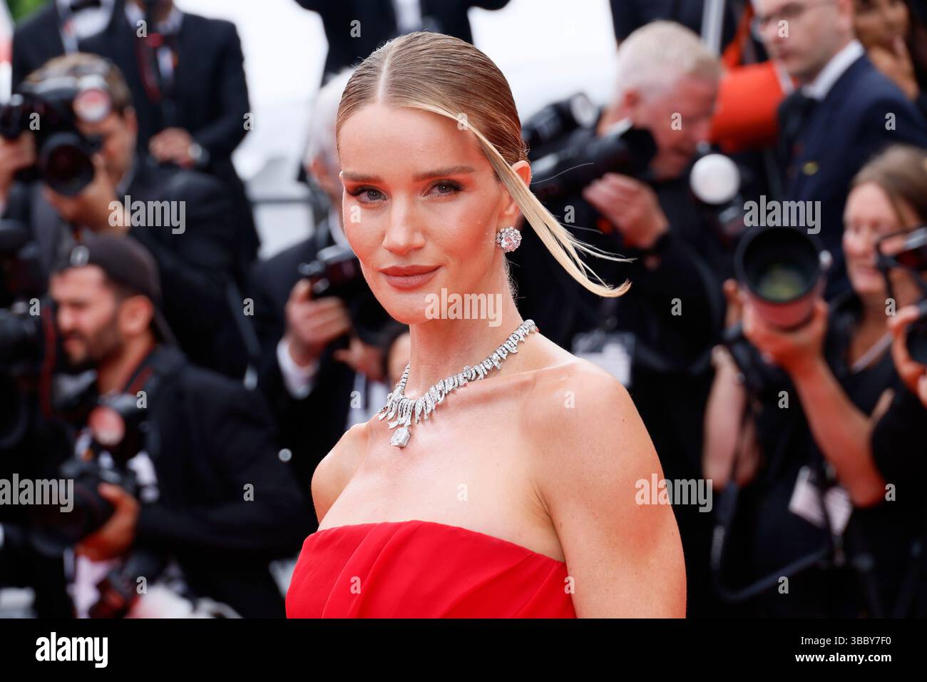 Rosie Huntington-Whiteley poses for photographers upon arrival at the ...