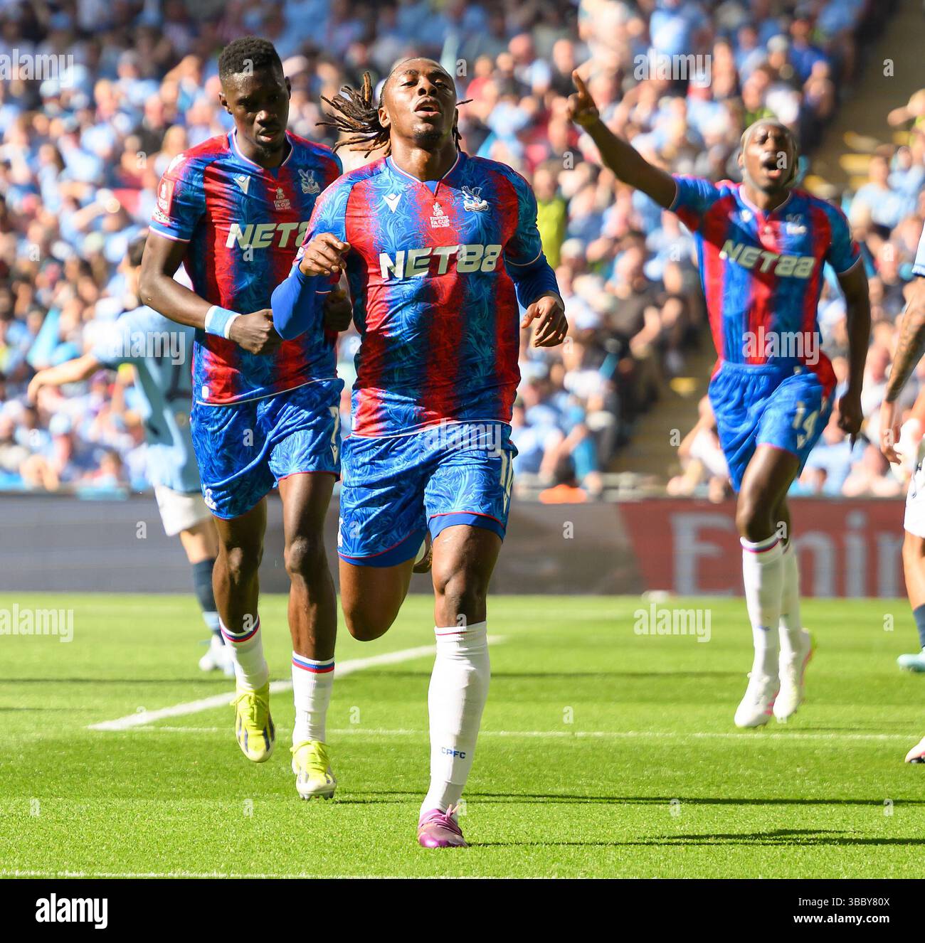 London, UK. 17th May, 2025. Crystal Palace v Manchester City - FA Cup ...