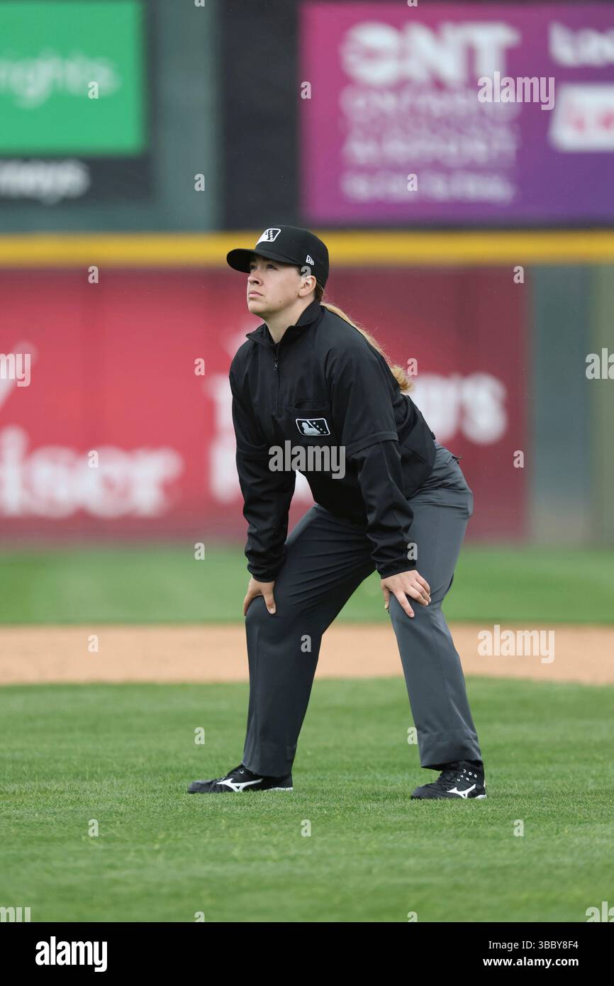 Umpire Tanya Millette during a game between the Rancho Cucamonga Quakes ...