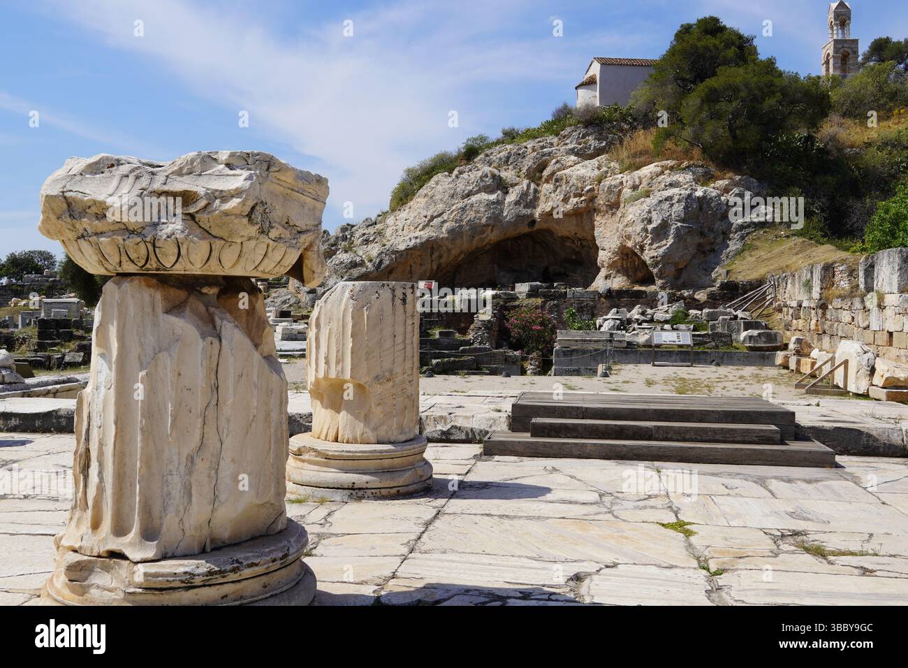 Ancient greek temple pluto hi-res stock photography and images - Alamy