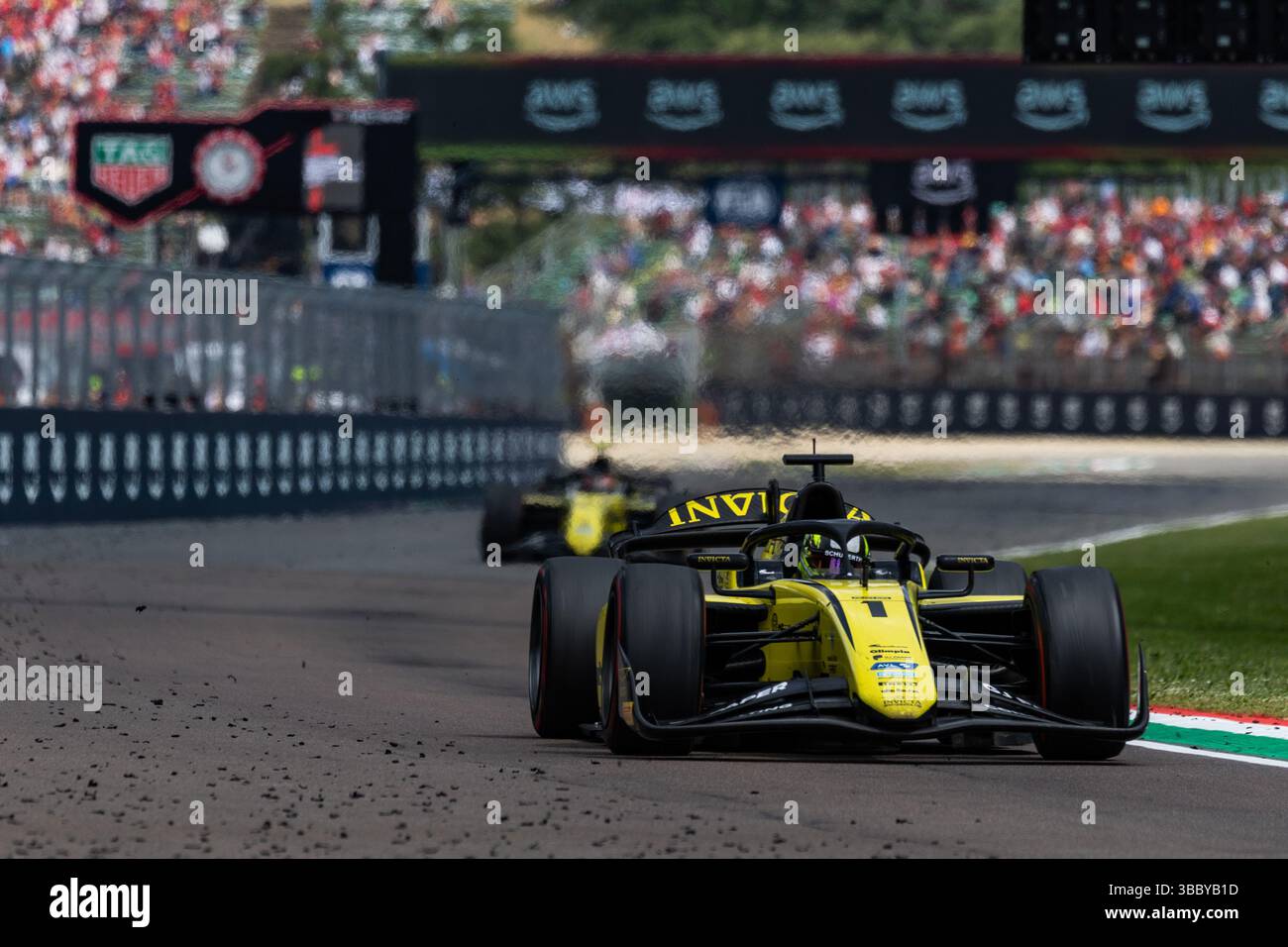 01 FORNAROLI Leonardo (ita), Invicta Racing, Dallara F2 2024, action ...