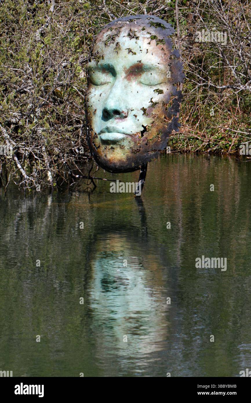 Leaf Spirit by Simon Gudgeon. Sculpture by the Lakes, Sculpture Park ...