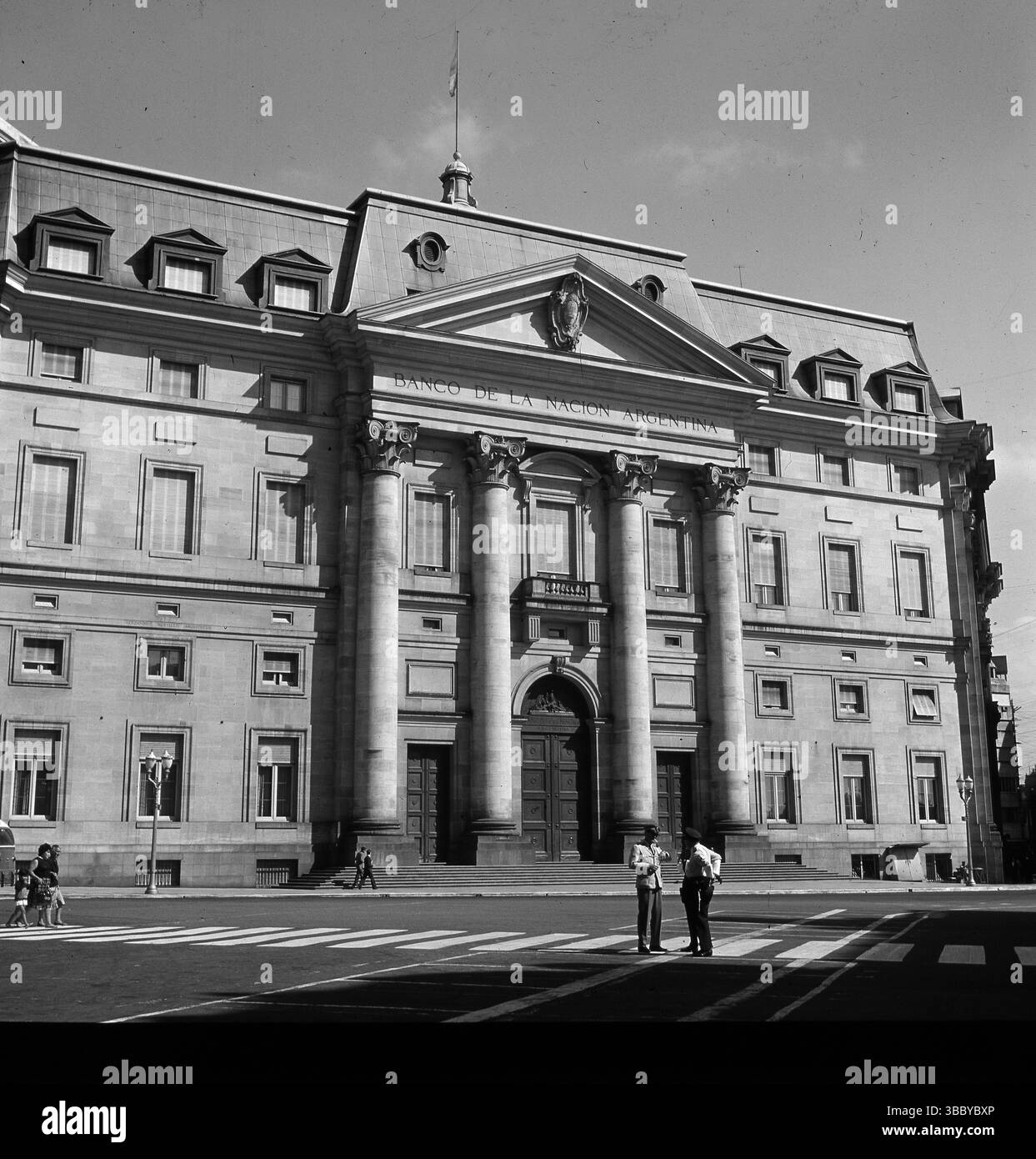 Banco de la nacion argentina Black and White Stock Photos & Images - Alamy