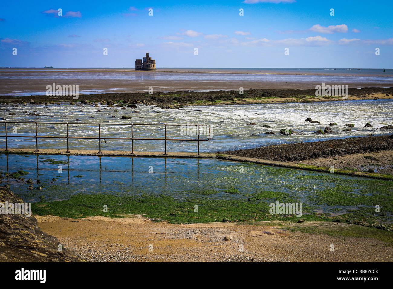 Water Out Fall Sample Area discharged to the Thames and Medway estuary ...