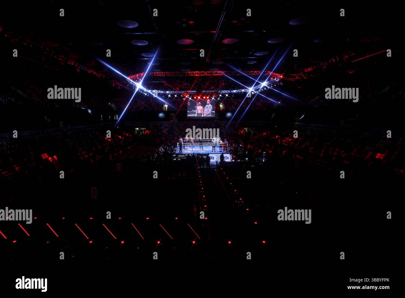 Copper Box Arena, London, UK. 17th May, 2025. WBA Intercontinental ...