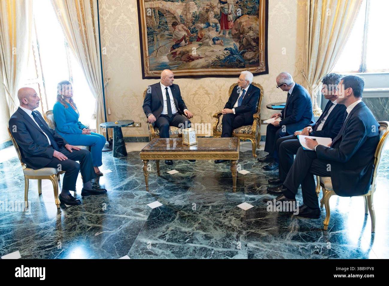 Lebanese President, Joseph Aoun, meets with Italian Prime Minister ...
