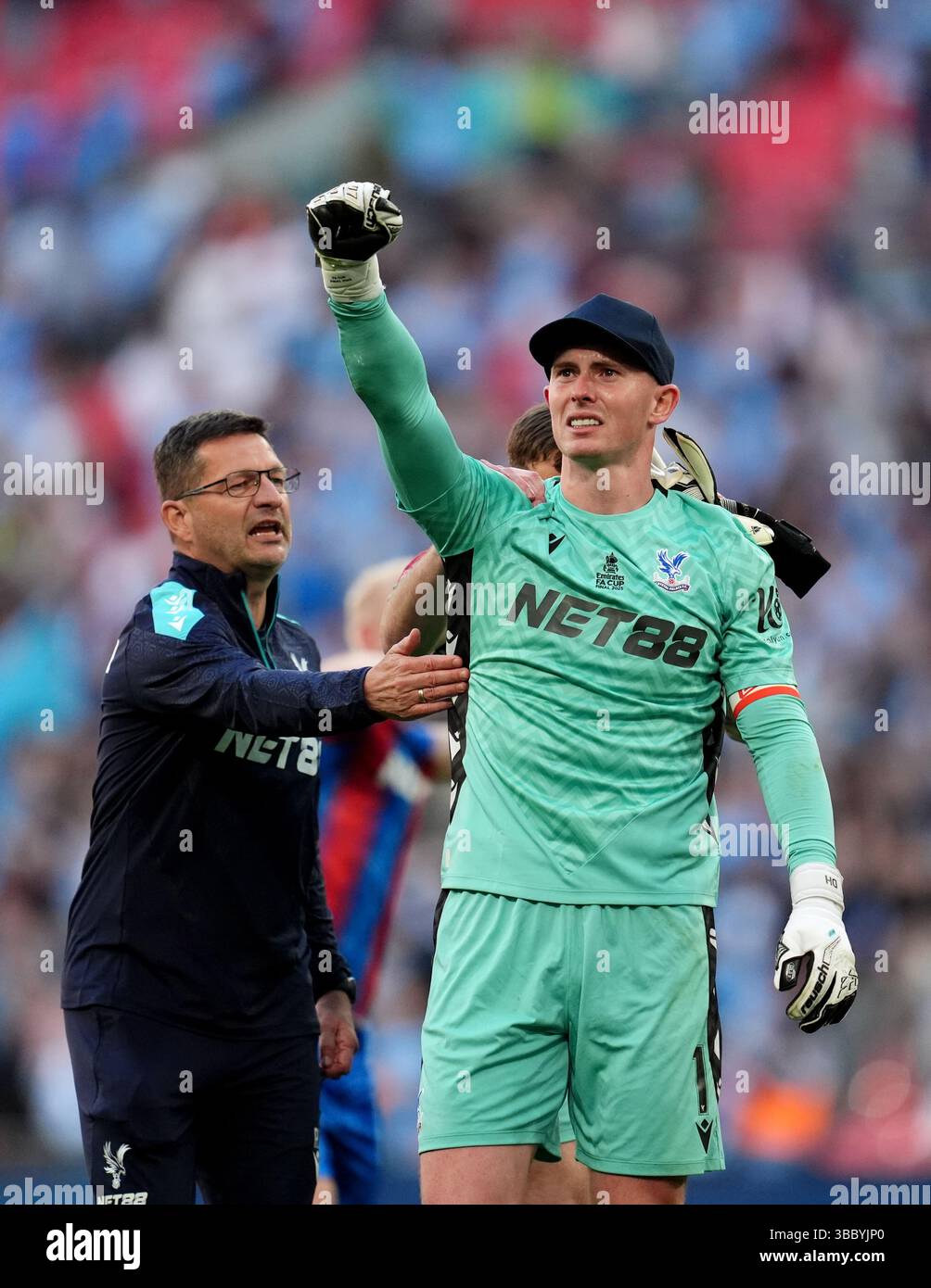 Crystal Palace goalkeeper Dean Henderson celebrates after the Emirates ...