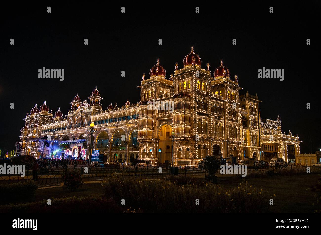 Night View of Mysore Place in Karnataka,South India. Beautiful Lighting ...