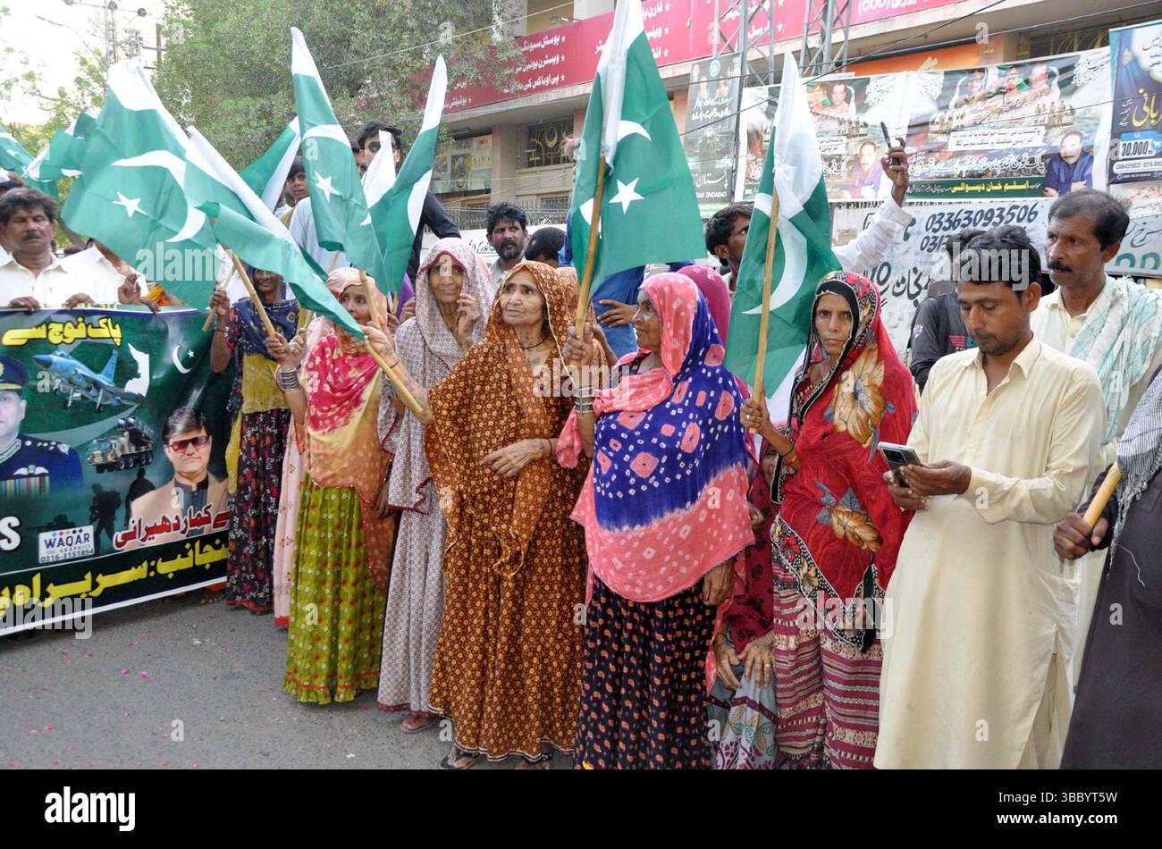 Members of Pakistan Hindu Panchayat are holding Youm-e-Tashakur (Day of ...