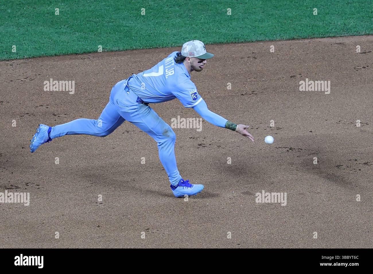 May 16, 2025: Kansas City Royals shortstop Bobby Witt Jr. (7) tosses ...